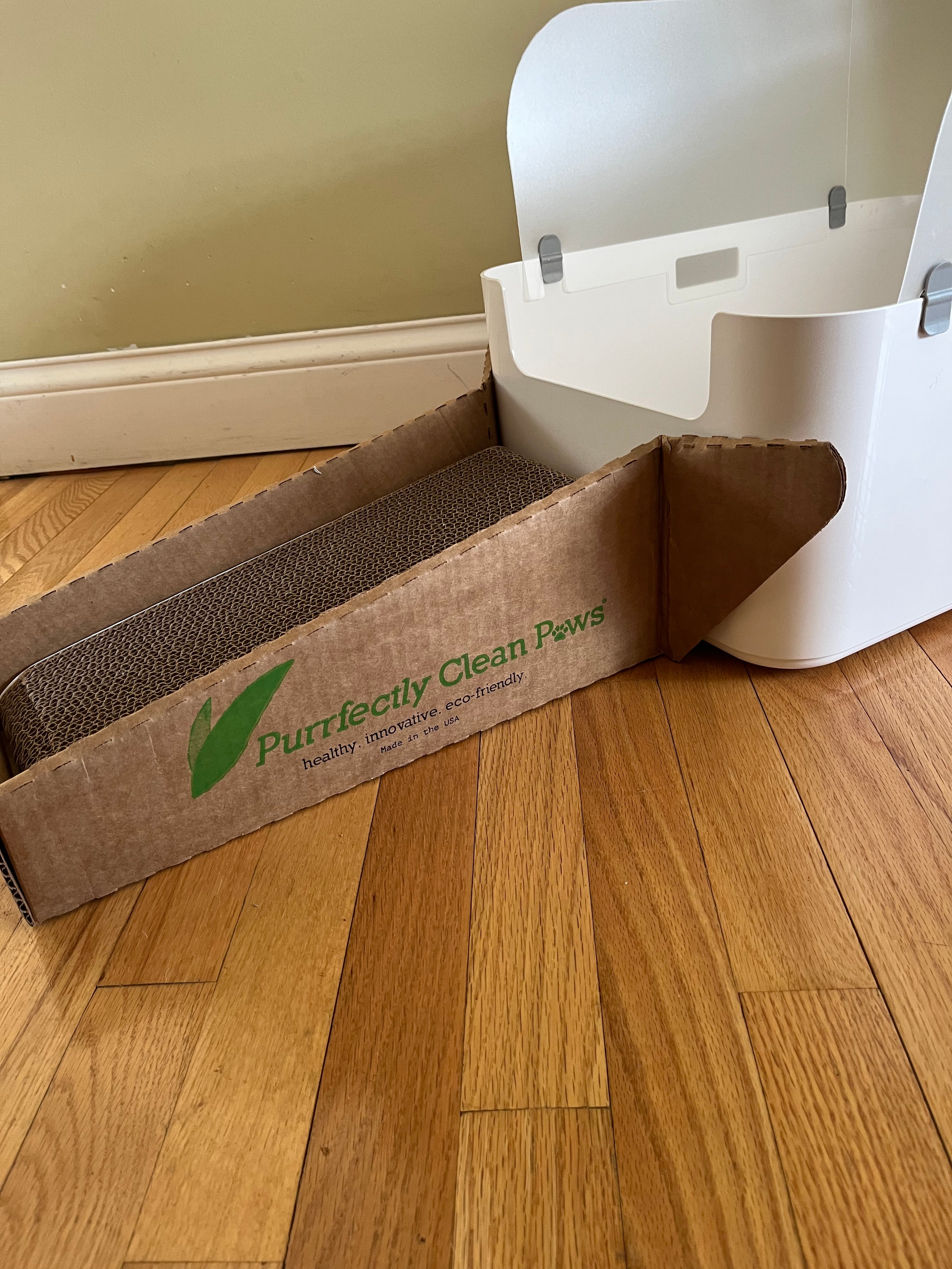 Purrfectly Clean Paws® Anti-Tracking, Scratcher, Cat Litter Box Ramp ...